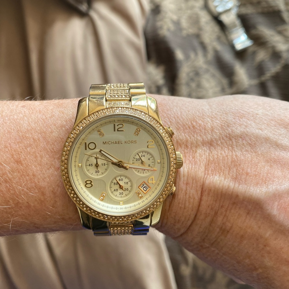 Michael Kors Gold Pave Watch - Gem